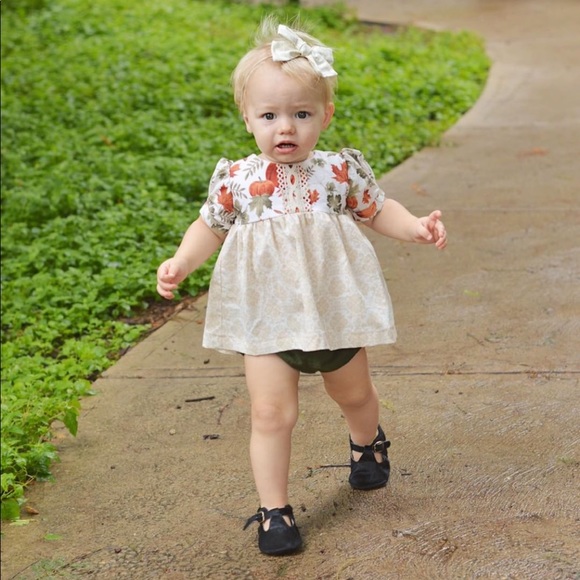 Le Petit ChouChou | Shoes | Baby Mary Janes | Poshmark